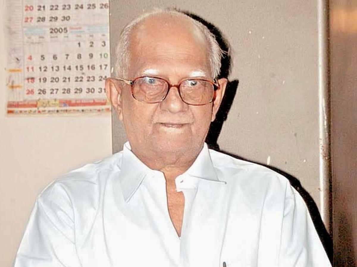 వెంకటరమణ హాస్యరచనలకు పెట్టింది పేరుముళ్ళపూడి