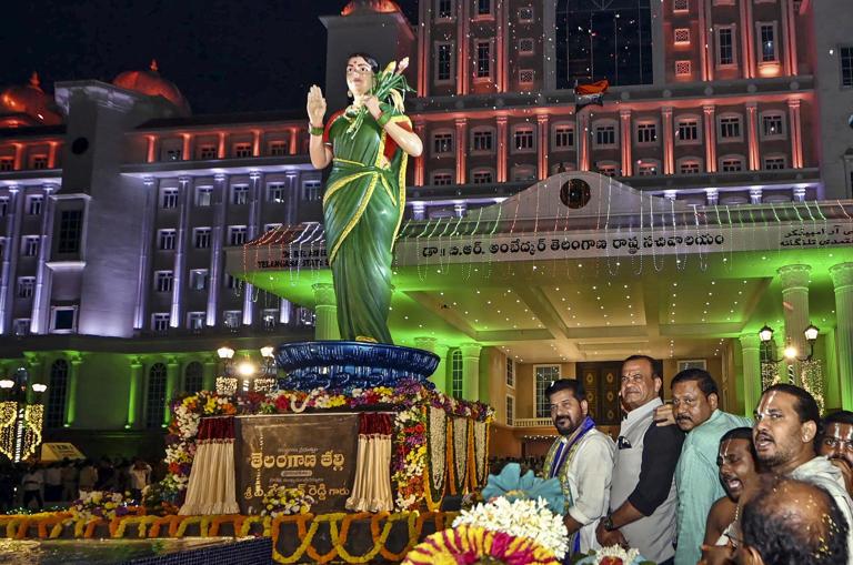 Mothers inspire us, says CM Revanth Reddy at unveiling of ‘Telangana ...