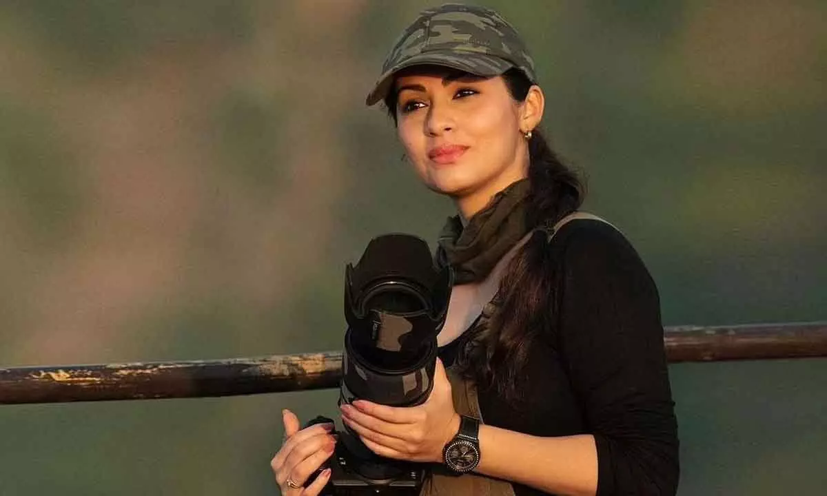 Who do you think is an animal here, asks actress Sadaa - TheBetterAndhra